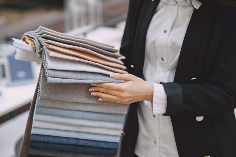 Choosing The Best Uniform Colors For The Office